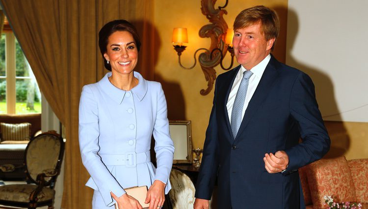 Kate Middleton con Guillermo Alejandro de Holanda en su primer viaje al ...